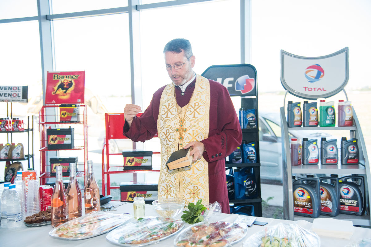 ВОДОСВЕТ ЗА ЗДРАВЕ И УСПЕХ